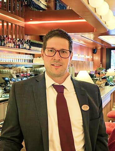 製作餐廳菜單 - 5分鐘線上完成